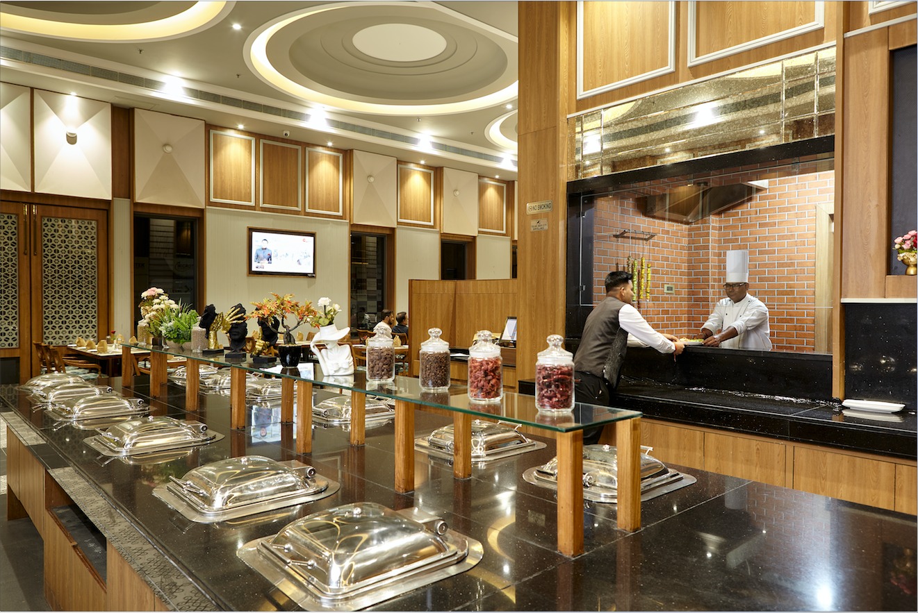Green Chilli Restaurant – PALM GREEN HOTEL & RESORTS